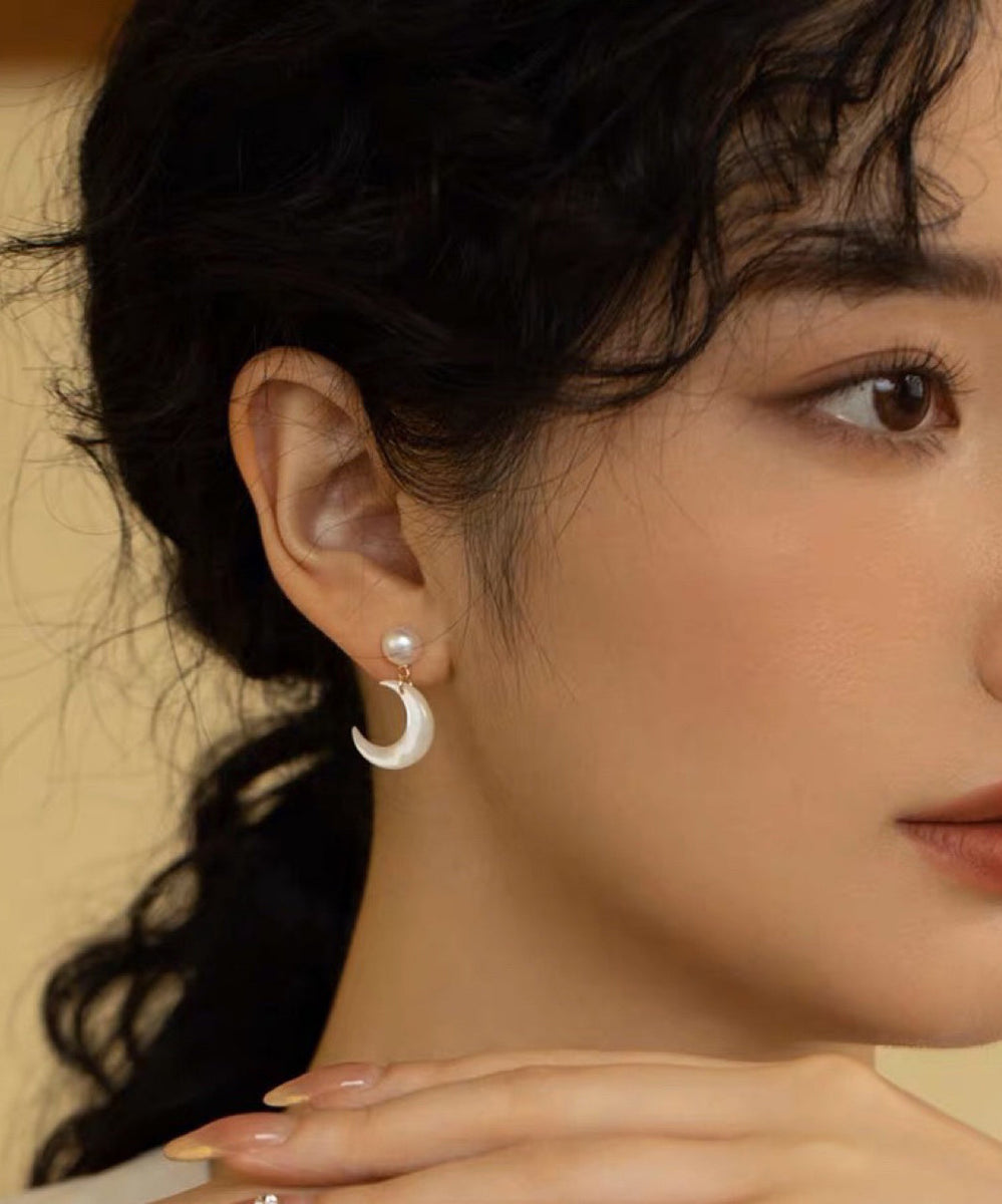 Novelty White Copper Overgild Pearl Moon Stud Earrings – Omychic